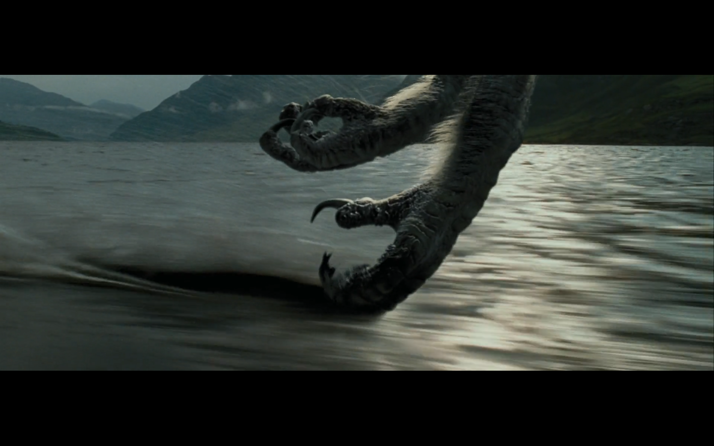 Harry Potter and the Prisoner of Azkaban. Dir. Alfonso Cuarón. Warner ...